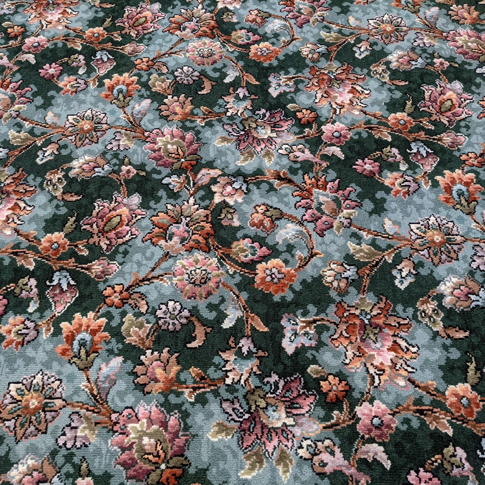 Carpet Remnants - Dark Green Floral Axminster - 3.80m x 3.66m (13.90m2)